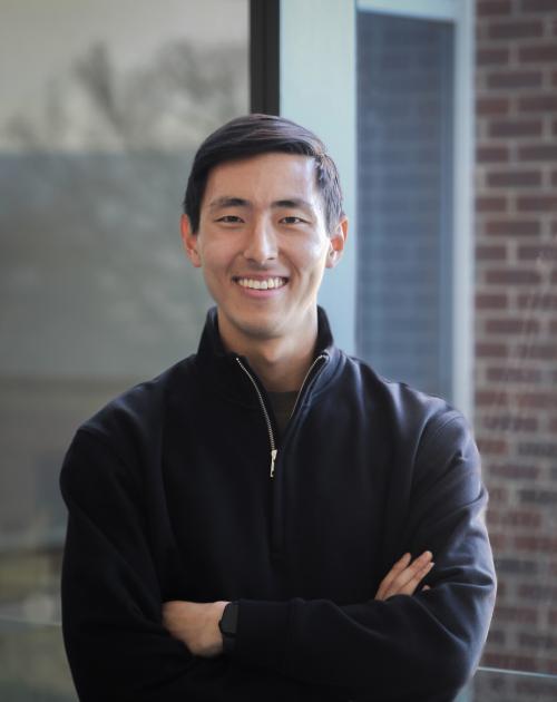 Undergrads in the lab: Kueyoung Kim (Zarzar Group) | Eberly College of ...